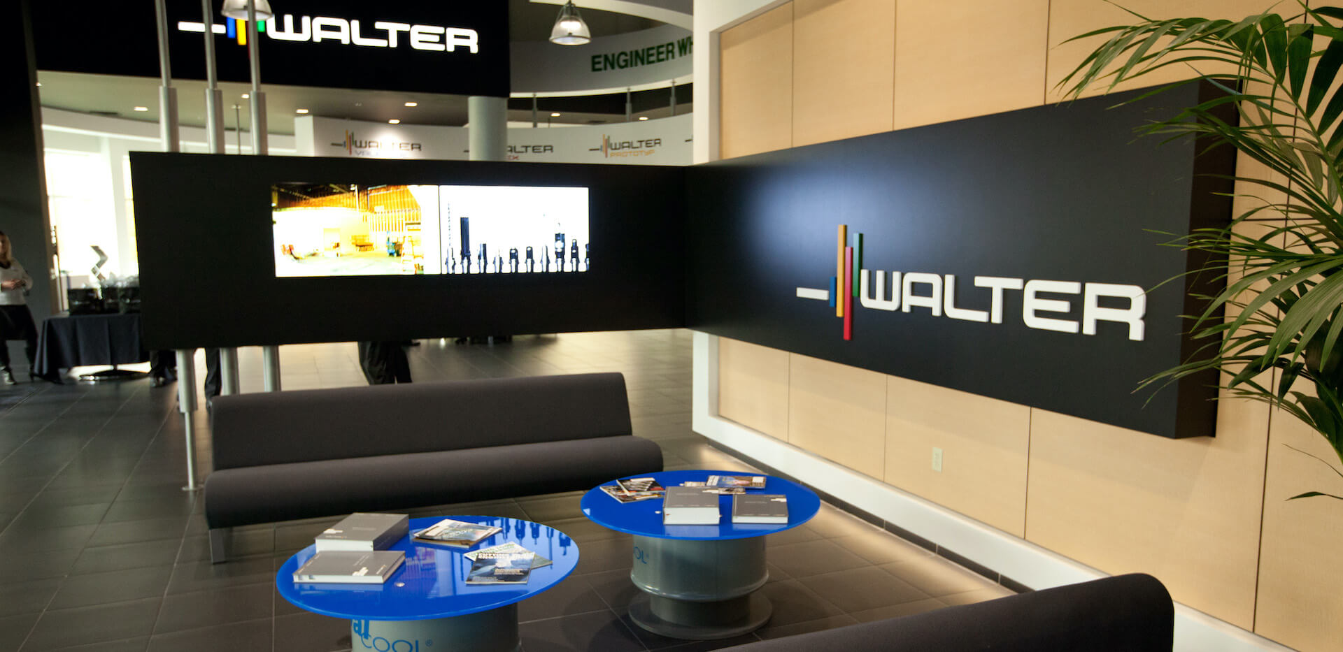 Contact - LAB Exhibits